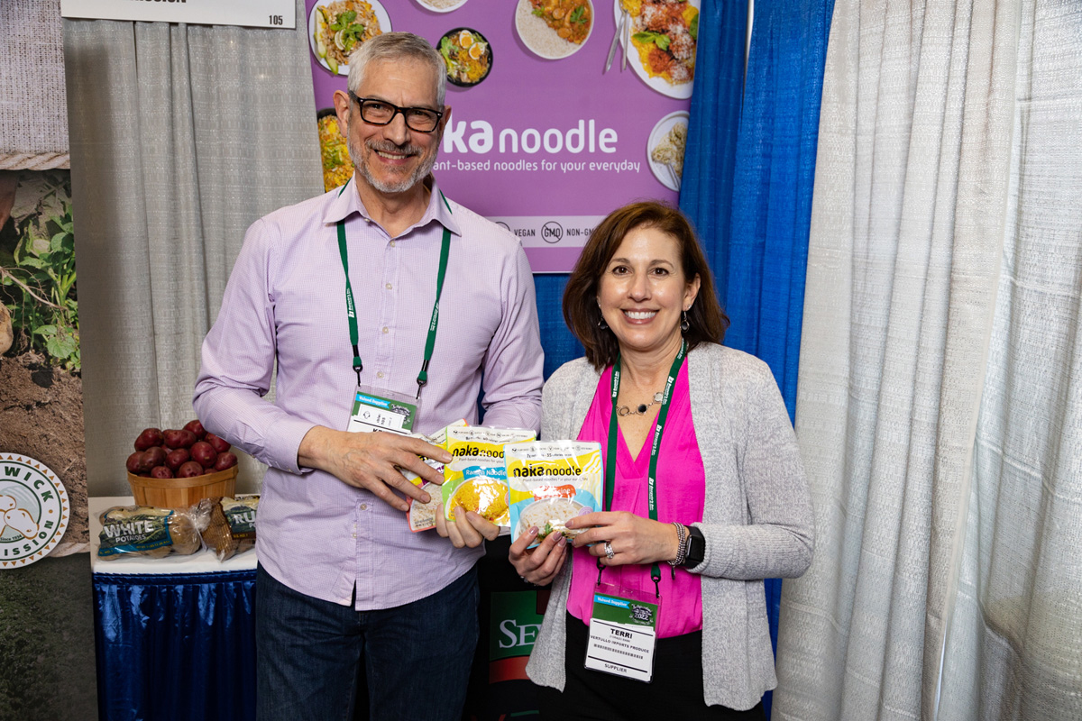 Big turnout at Bozzuto's Independent Retailer Conference | Produce News