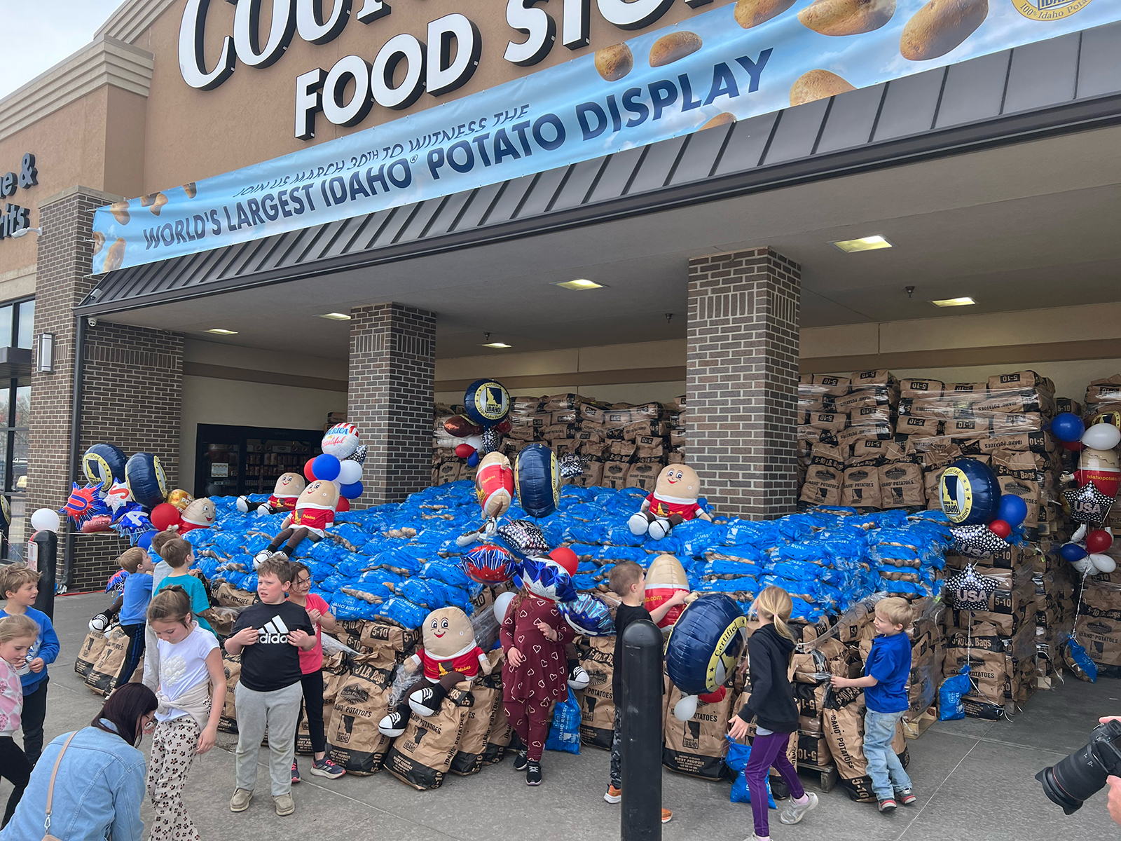 South Dakota retailer lays claim to World’s Largest Idaho Potato ...