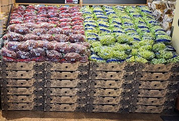 Grapes and mangos a timely way to bolster sales | Produce News